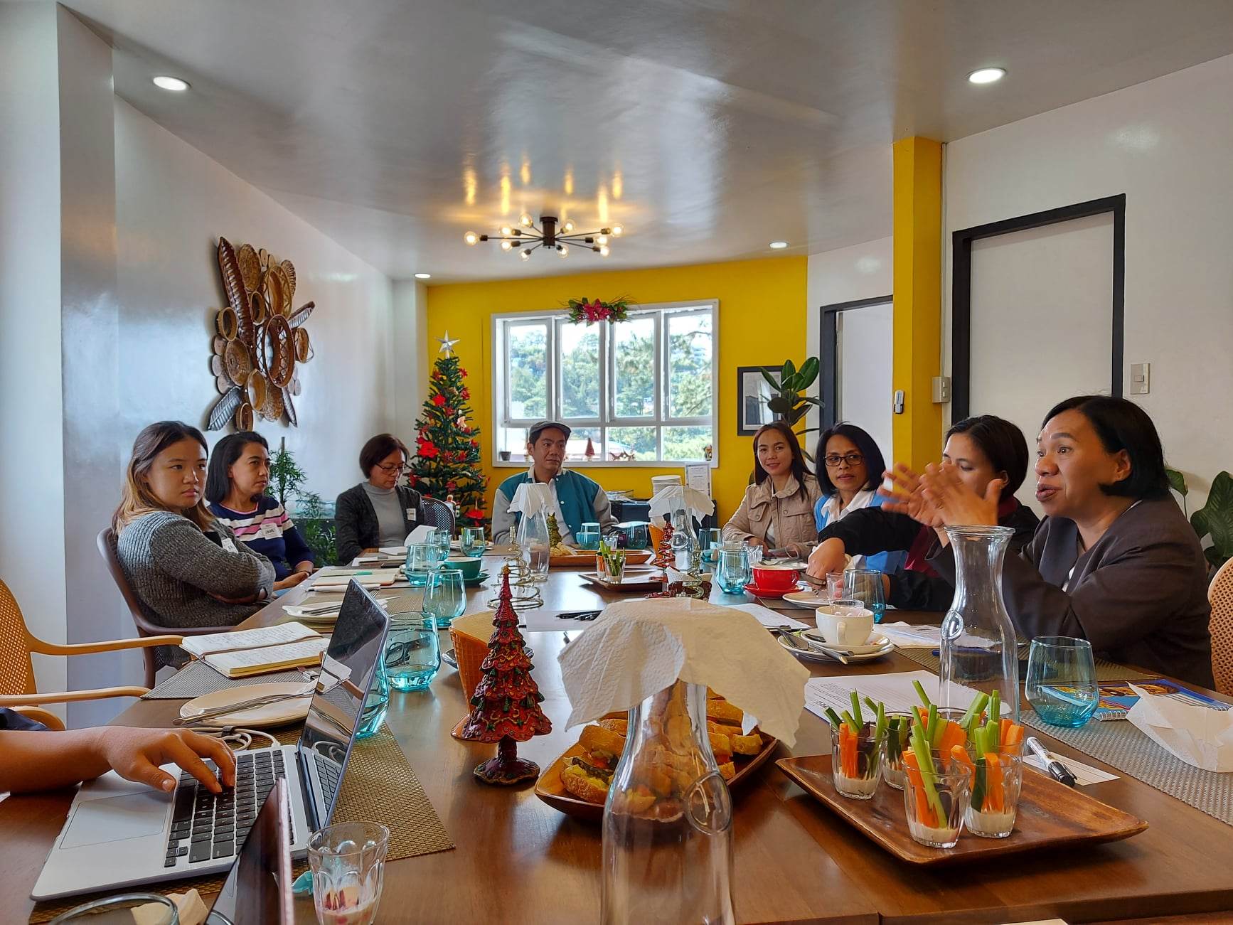 SLU Joins By-Invitation Roundtable Discussion with Philippine Business ...