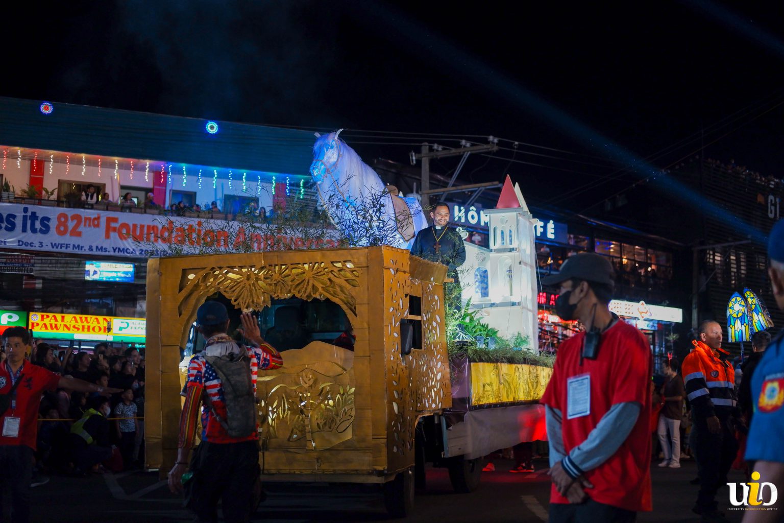 SLU’s 15th Lantern Parade delights streets of Baguio City – Saint Louis ...